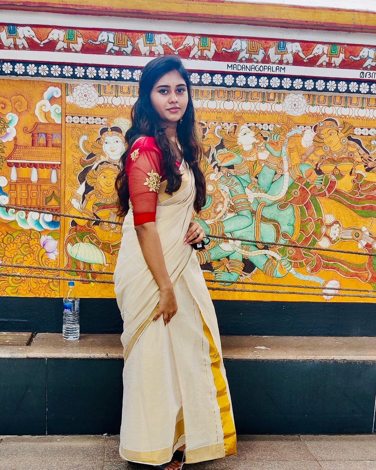 Gayathri Shanker: “Nalla Samayam” Movie Actress Wiki and 20+ Beautiful ...