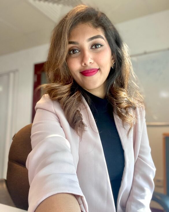 Cerena Ann Johnson Wiki, Age, Biography, Family, and 24+ Amazing Photos ...