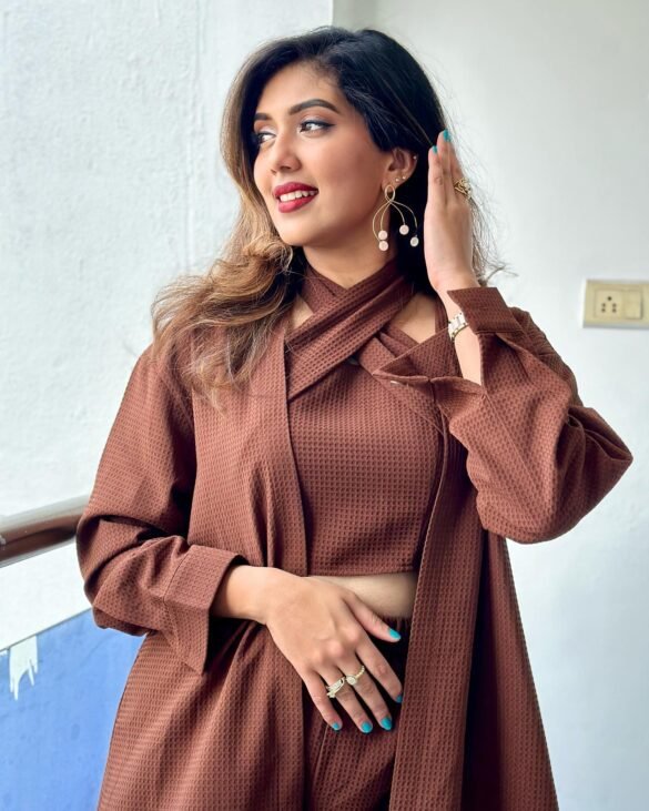 Cerena Ann Johnson Wiki, Age, Biography, Family, and 24+ Amazing Photos ...