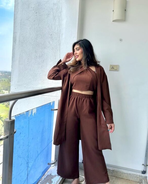 Cerena Ann Johnson Wiki, Age, Biography, Family, and 24+ Amazing Photos ...