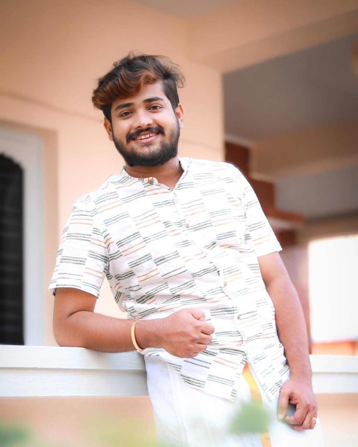 Bigg Boss Malayalam Season 5, Full Contestant list, host, and Where to ...