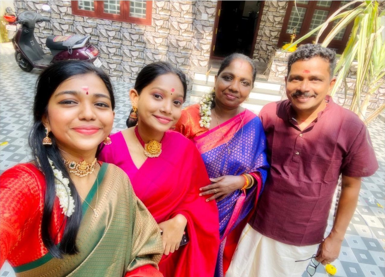 Amala Shaji: Wiki, Age, Biography, Net worth, and 21+ Beautiful Photos ...