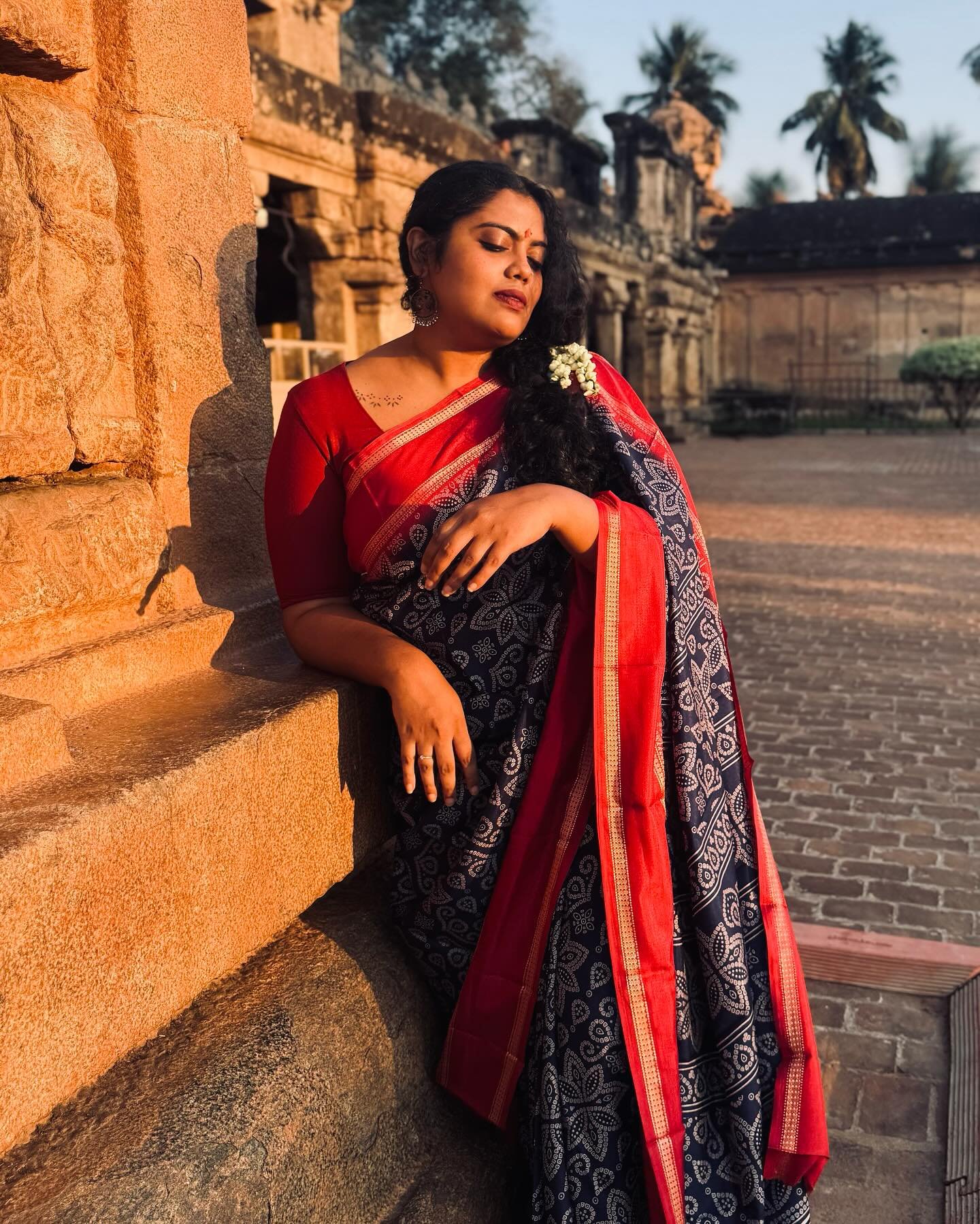 Who is Pooja Mohanraj? Movies, Family, and Career - Click in Kerala