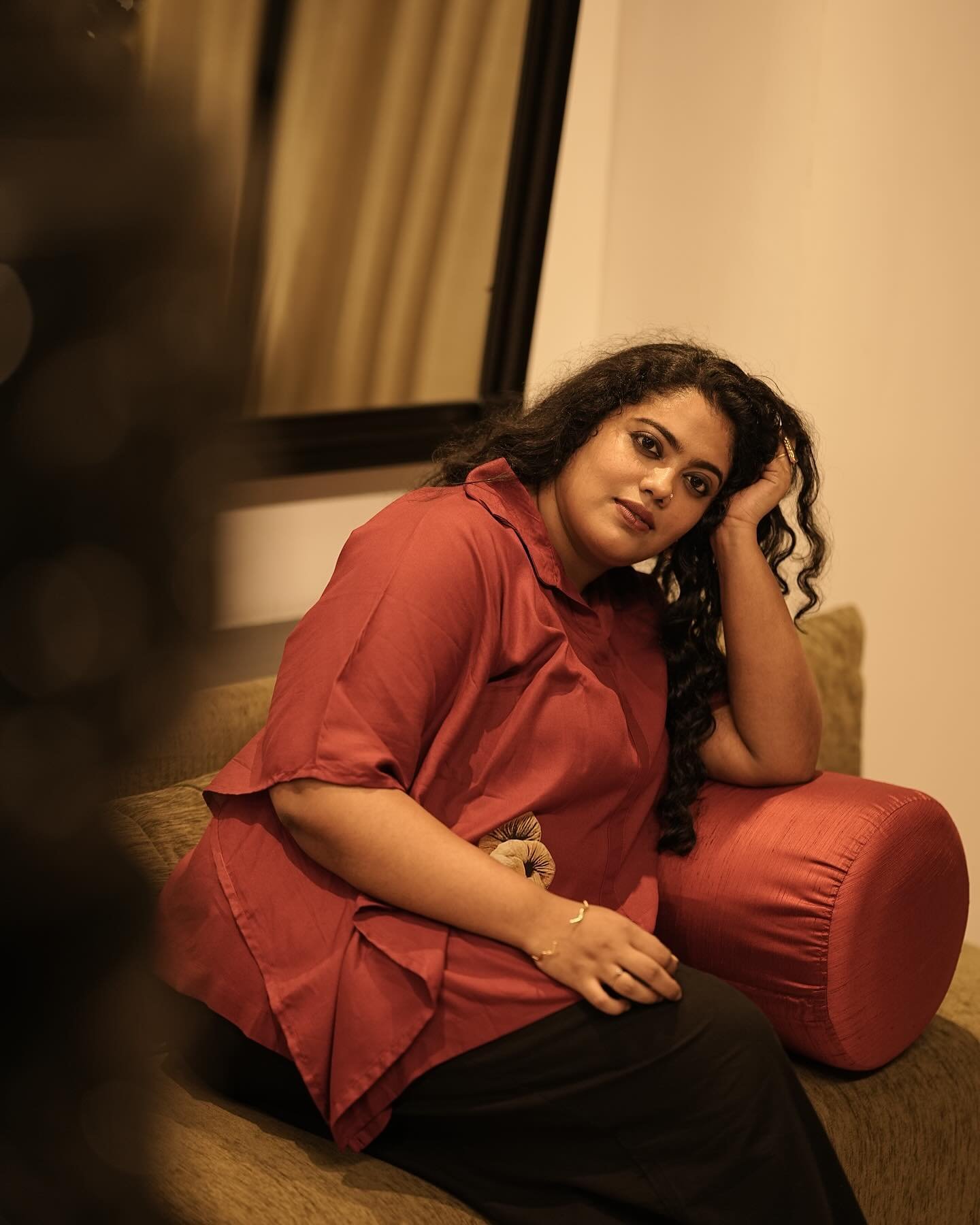 Who is Pooja Mohanraj? Movies, Family, and Career - Click in Kerala